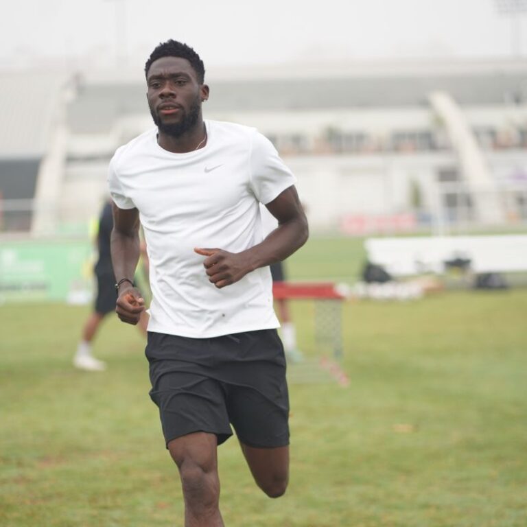 Best Football Pitches in Dubai | Indoor & Outdoor Football Pitches