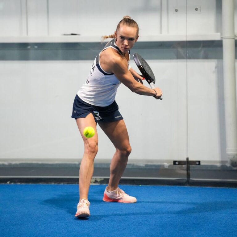 Padel Lessons in Dubai Sports City | 1 on 1 padel coaching